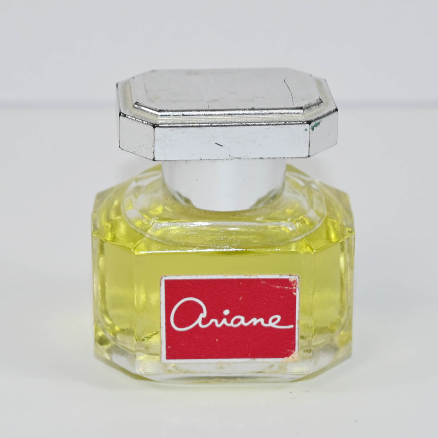 Shop Vintage Women's Perfumes | Timeless Fragrances at Quirky Finds ...