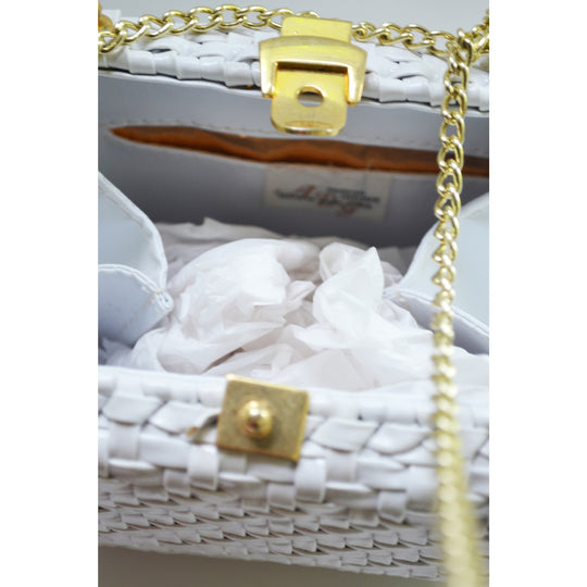 Vintage White Woven Wicker Chain Purse – Quirky Finds